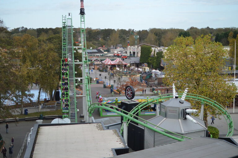 Accelerator | Drayton Manor | UK Theme Park Spy