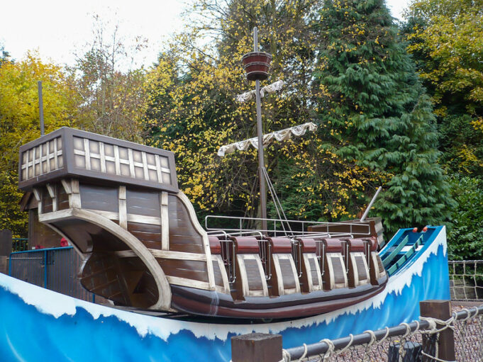 Heave Ho | Alton Towers | UK Theme Park Spy