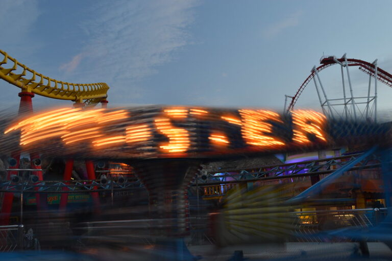 The Twister | Fantasy Island | UK Theme Park Spy