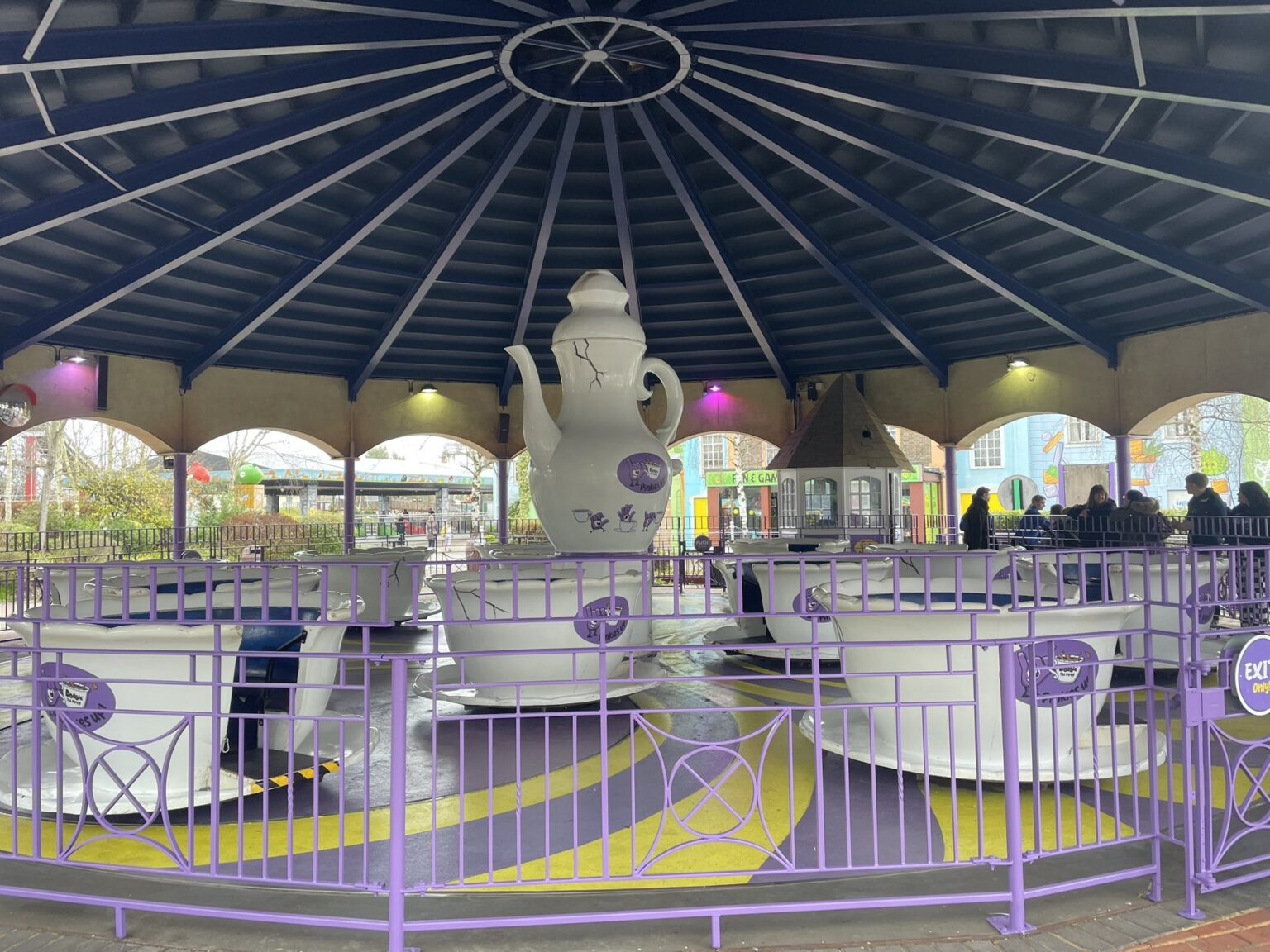 Dobble Tea Party | Thorpe Park | UK Theme Park Spy