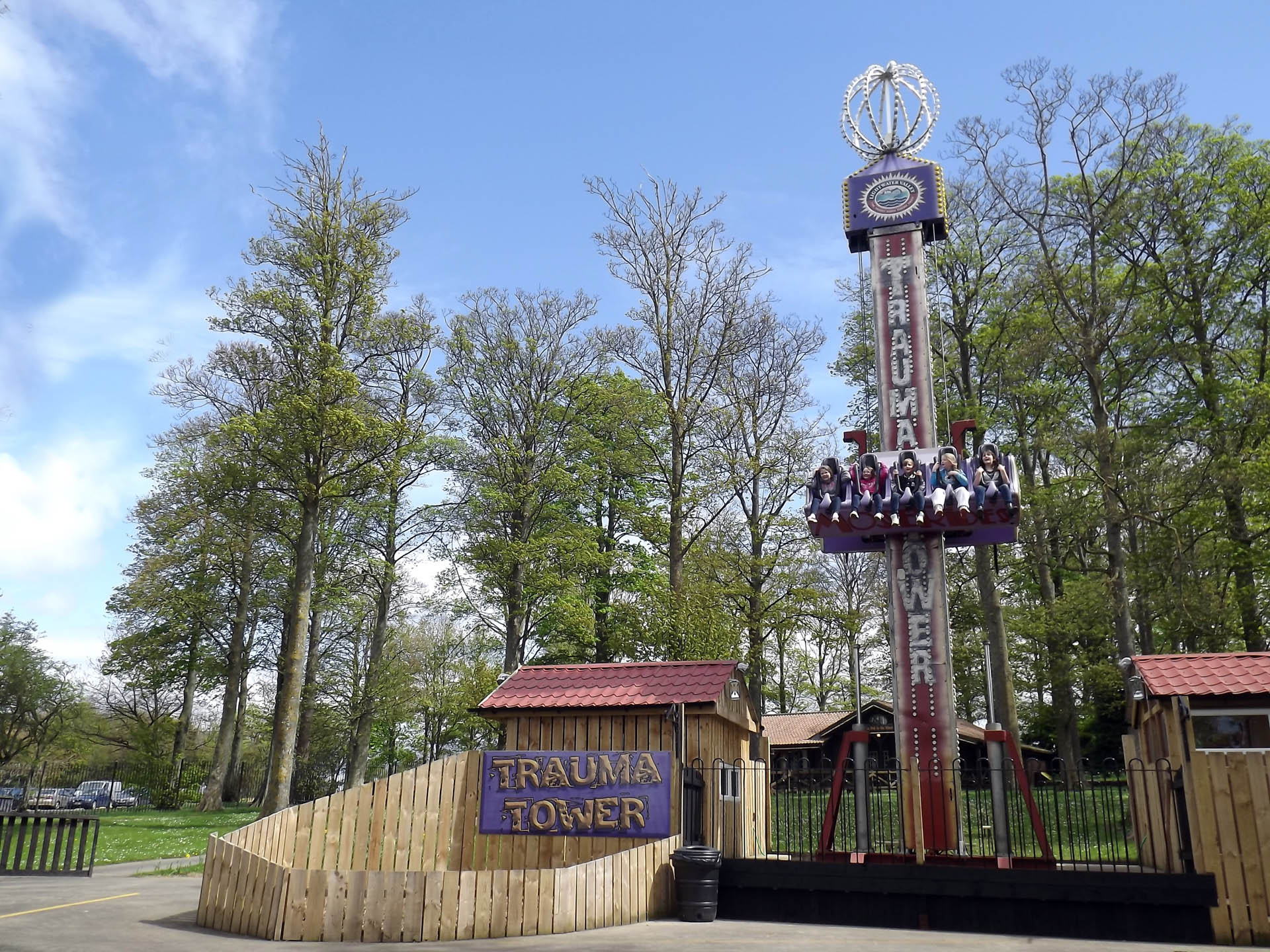 Dragon Drop | Lightwater Valley | UK Theme Park Spy