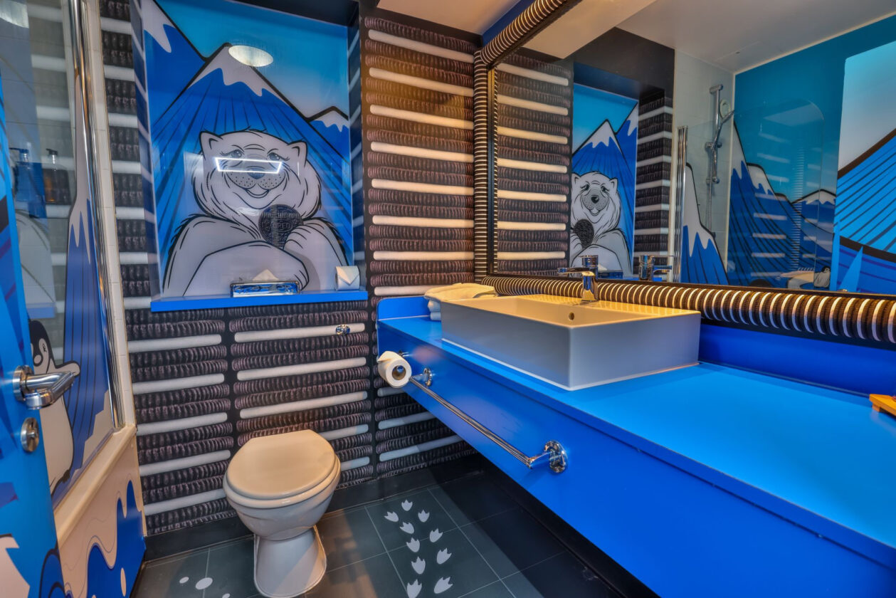 NEW Oreo & Capri-Sun Themed Rooms at Chessington World of Adventures Resort