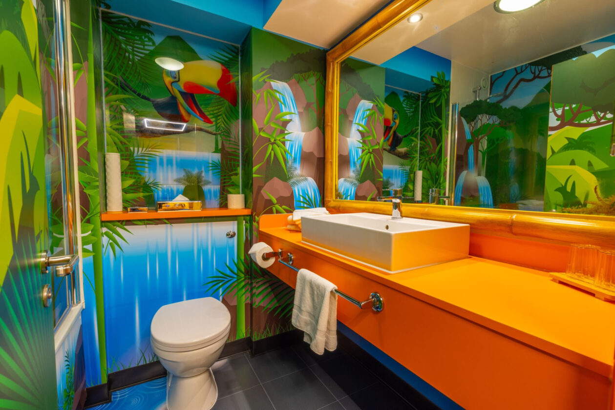 NEW Oreo & Capri-Sun Themed Rooms at Chessington World of Adventures Resort