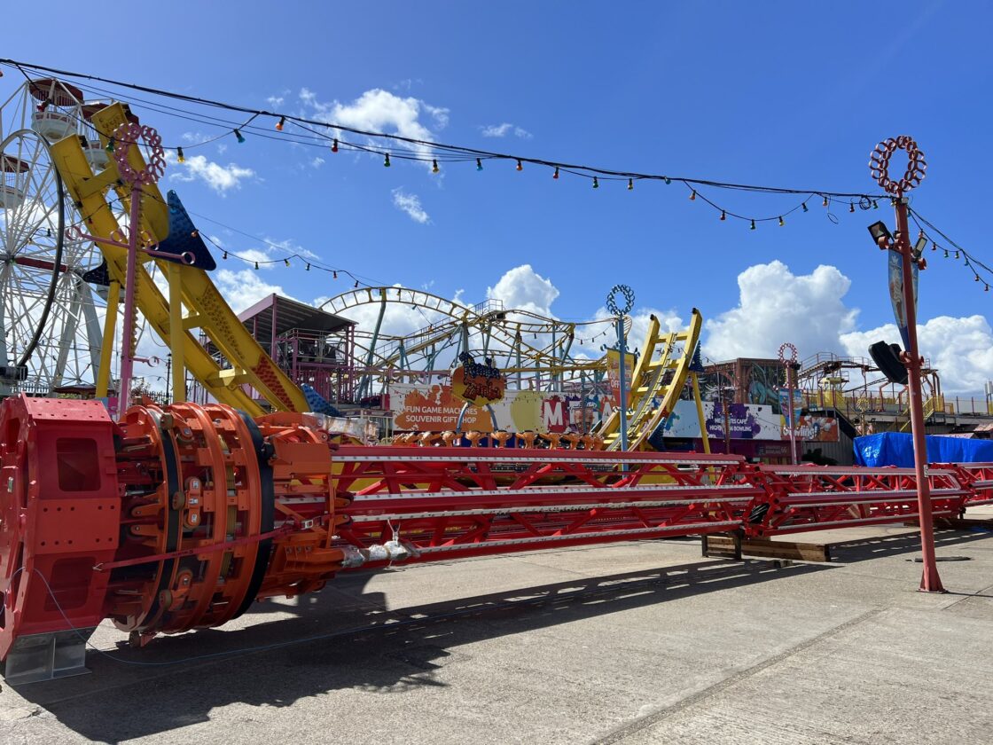 VERTIGO The NEW 38 Metre Tower Ride Lands at Adventure Island | UK ...