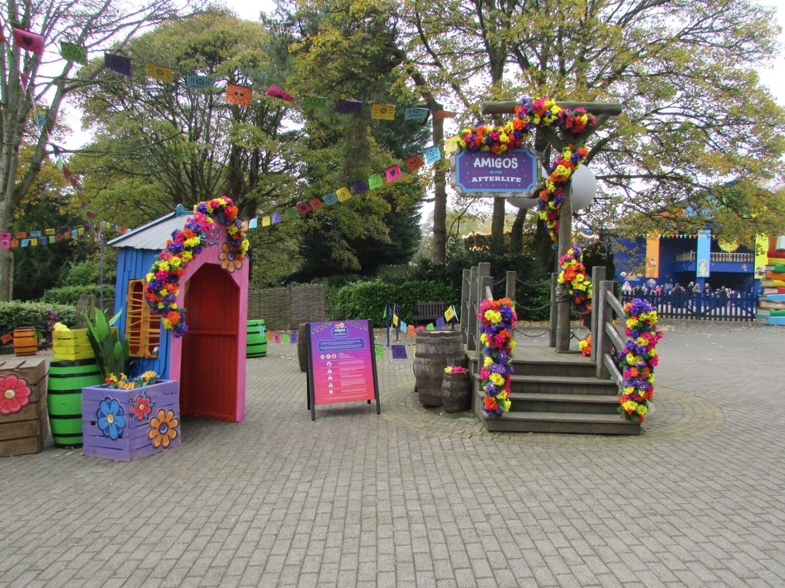 Amigos in the Afterlife: Pictures from Alton Towers Scarefest