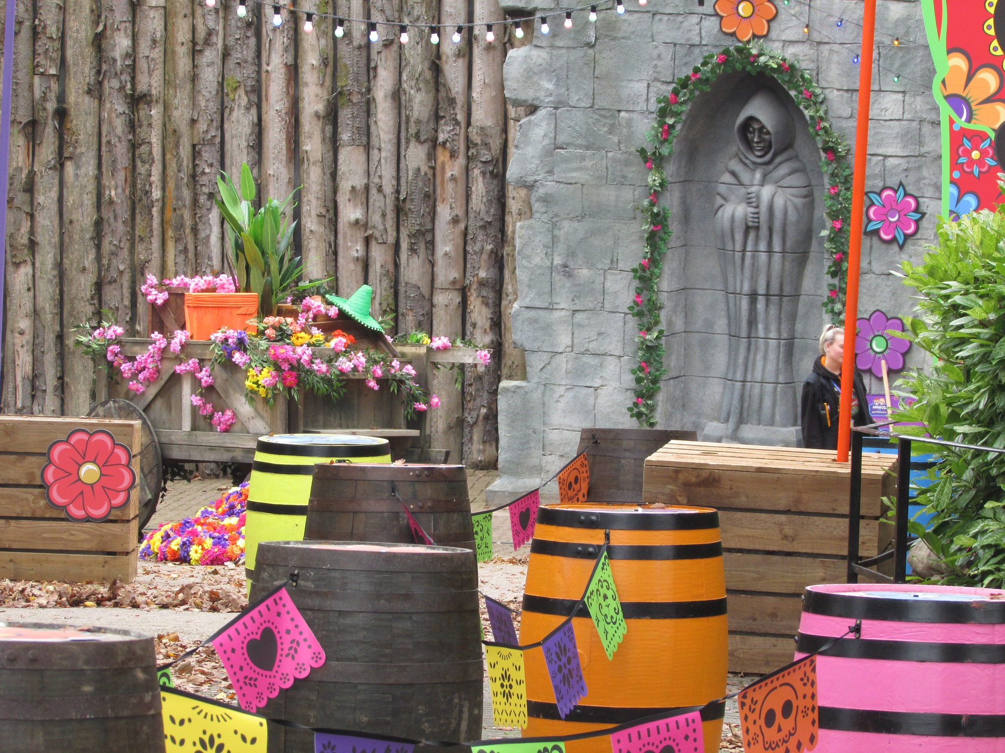 Amigos in the Afterlife: Pictures from Alton Towers Scarefest