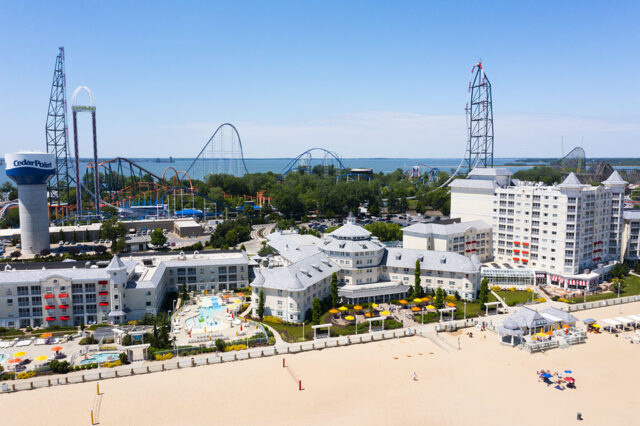 UK vs. USA Theme Parks: What Makes Them Different?