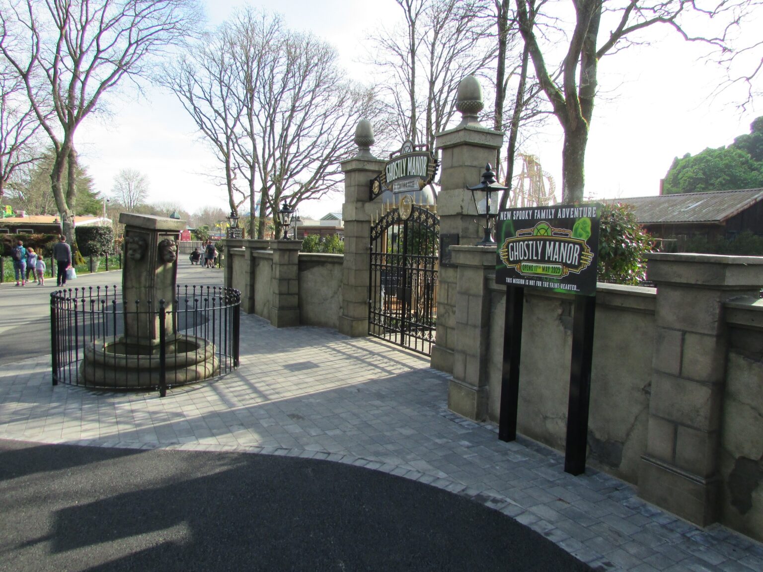 Paultons Park Visitor Guide: Everything You Need to Know Before You Go