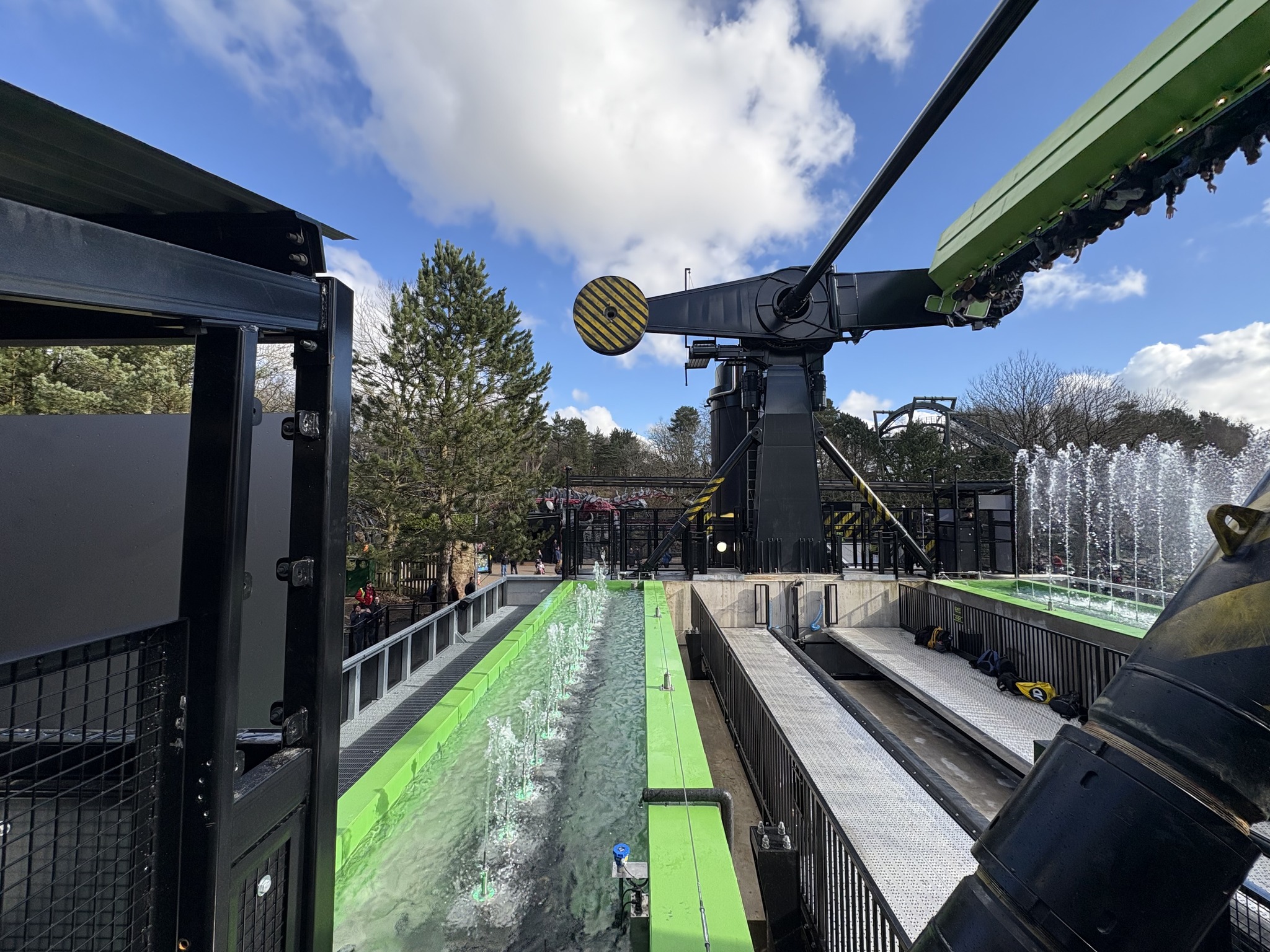 15 Toxicating Pictures of Toxicator at Alton Towers