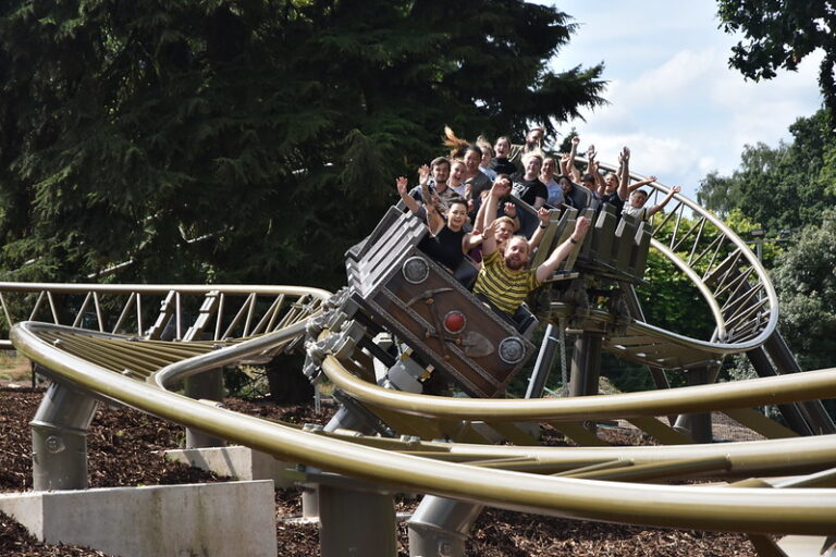 Drayton Manor Visitor’s Guide: Rides, Tickets, Food, & Tips