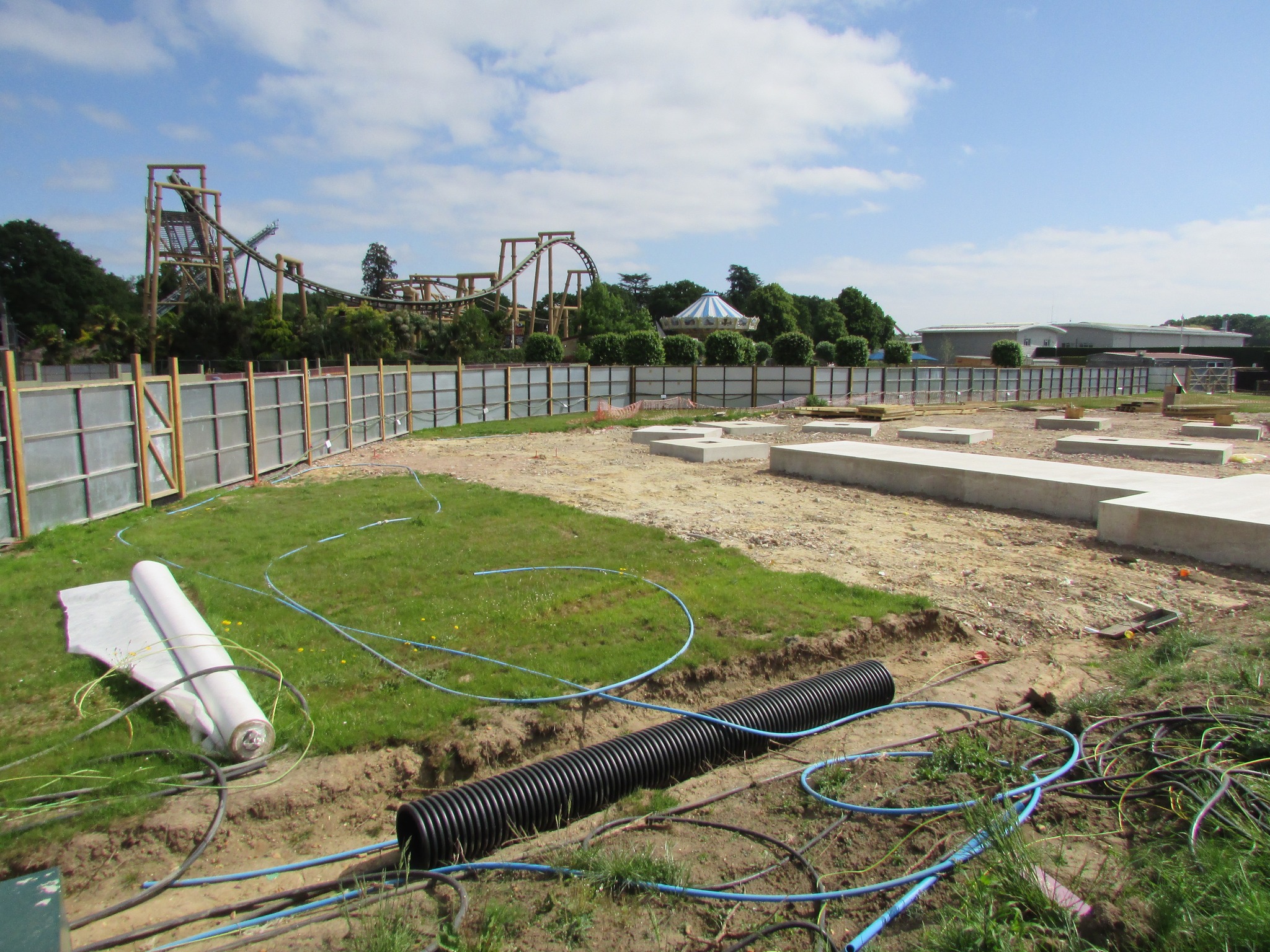 10 Construction Pictures of VALGARD at Paultons Park