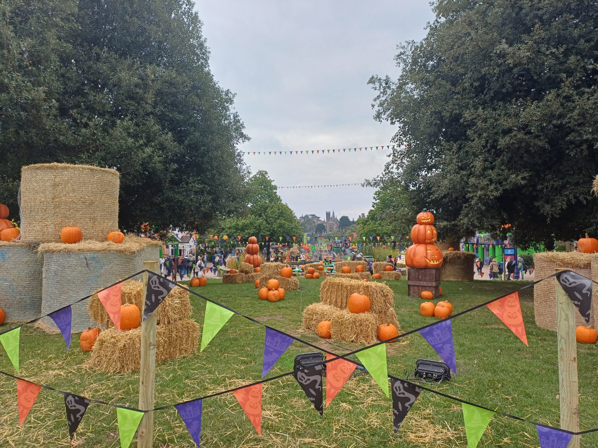15 Spooky Pictures of Scarefest 2025 at Alton Towers